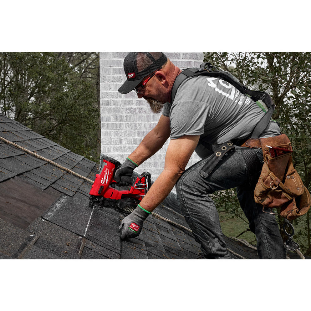 Milwaukee 2909-20 M18 FUEL 18V Cordless Li-Ion Coil Roofing Nailer ...