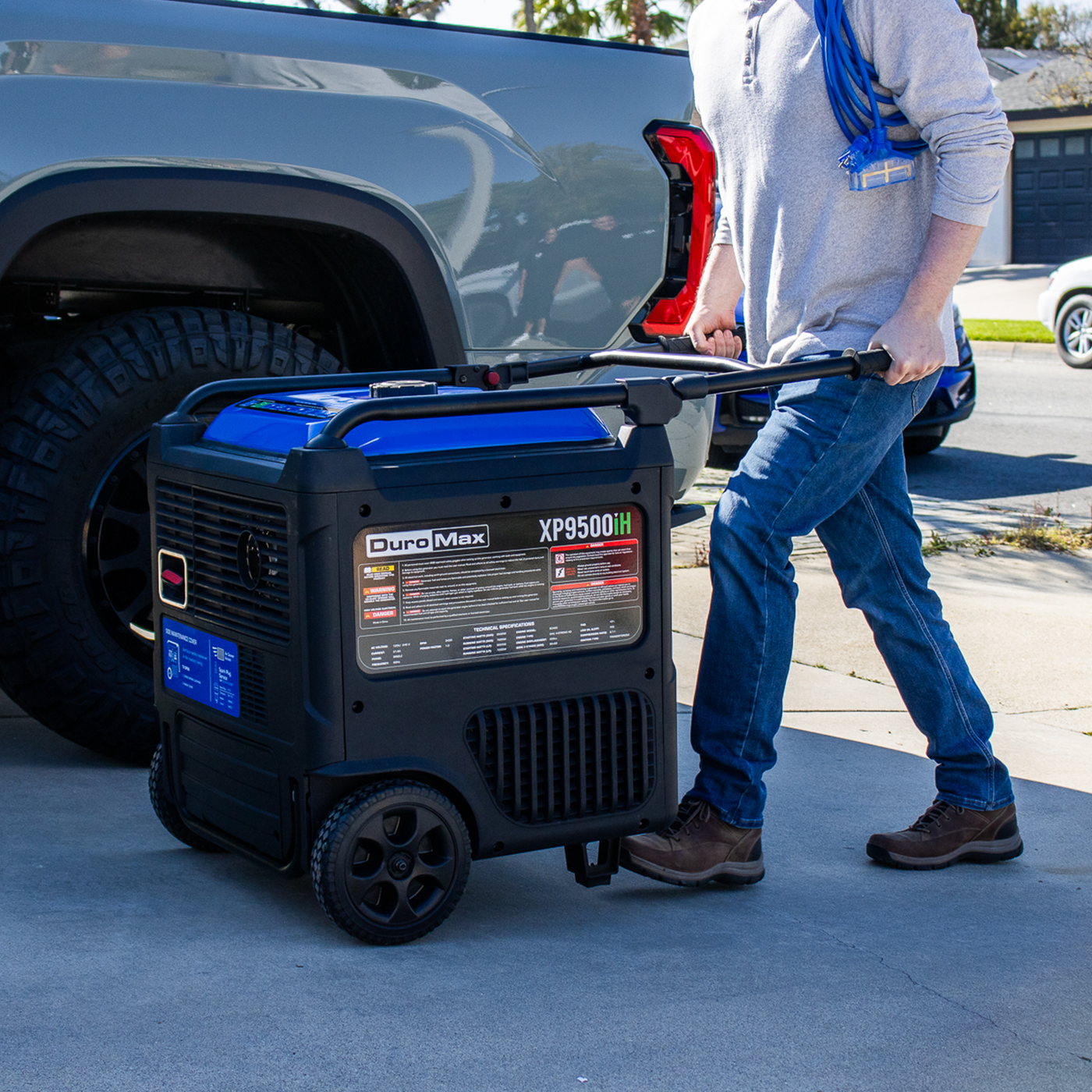 DuroMax XP9500iH 9,500 Watt Portable Dual Fuel Inverter Generator ...